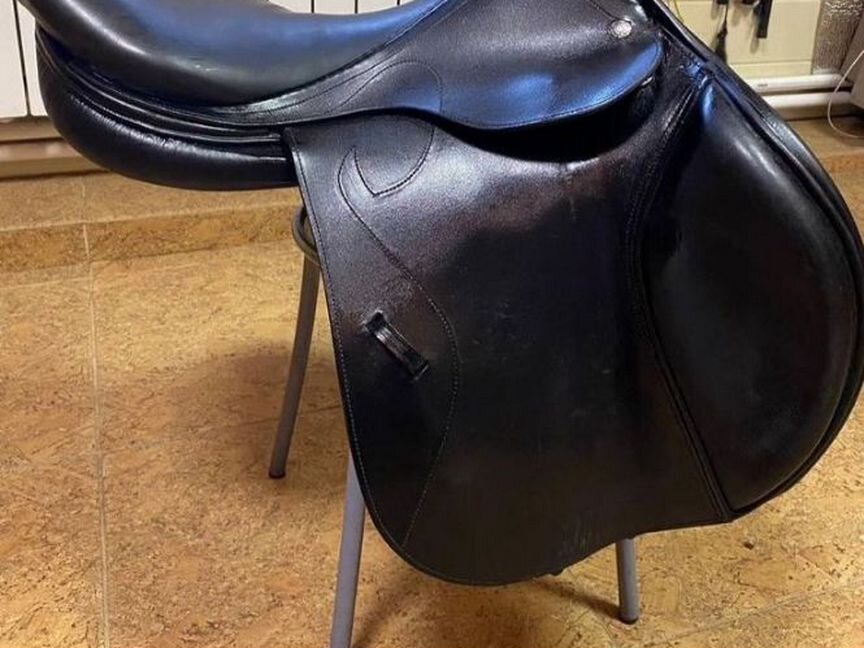 Конкурное седло