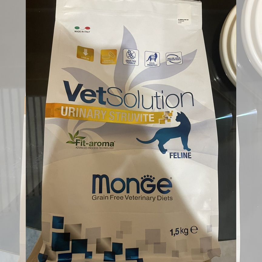 Корм для кошек monge 1.5 кг
