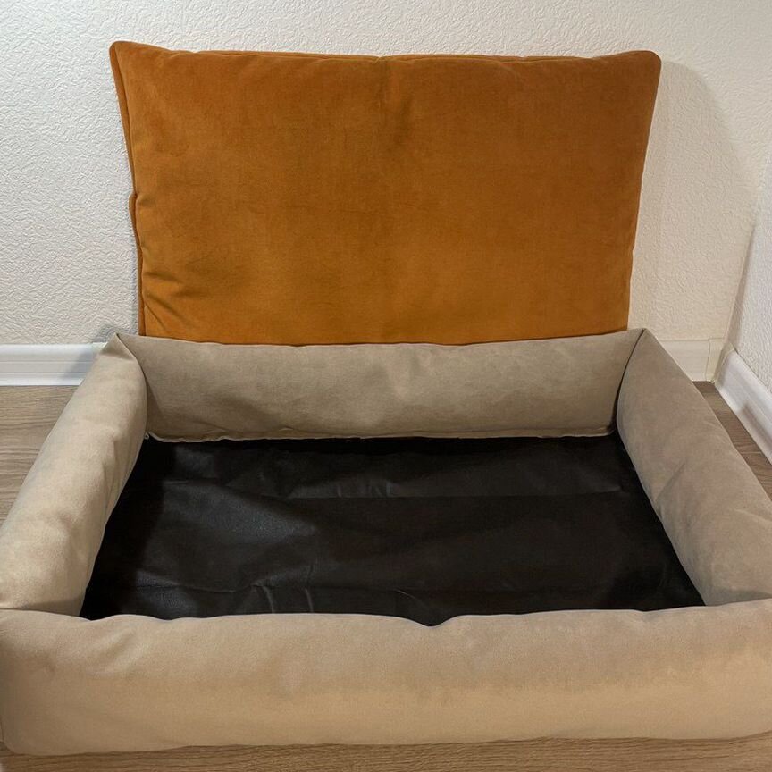 Лежанка для собак и кошек