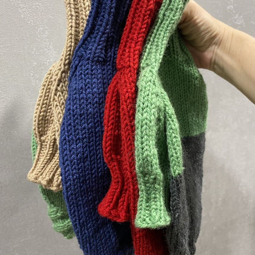 Свитер для собаки вязанный