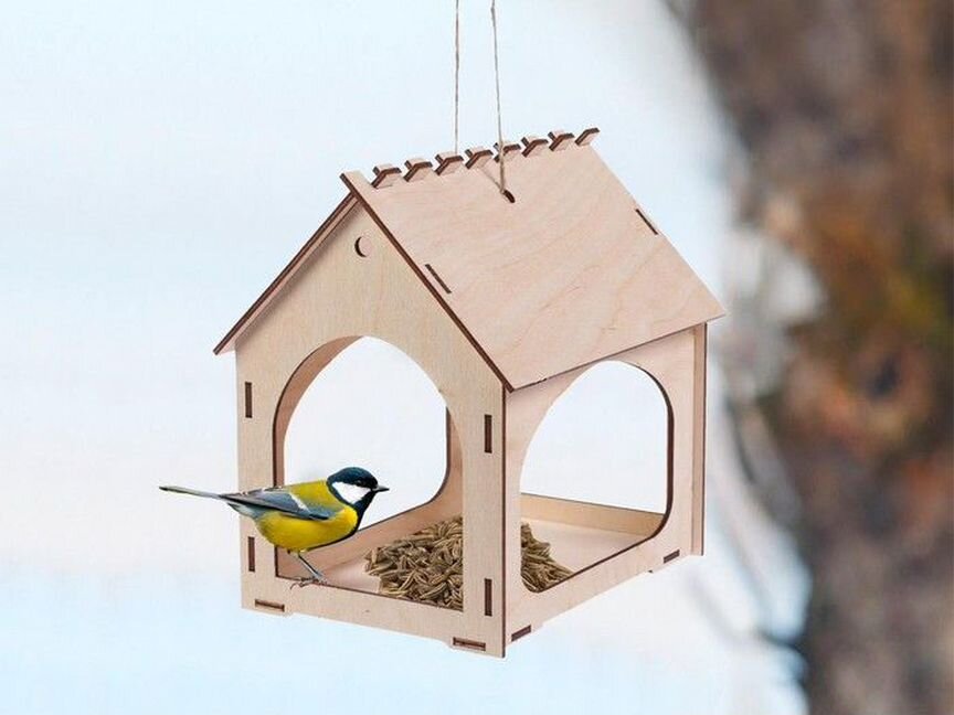Кормушка для птиц