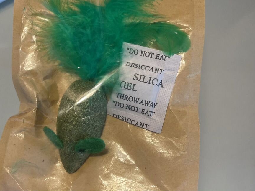 Игрушка для кота