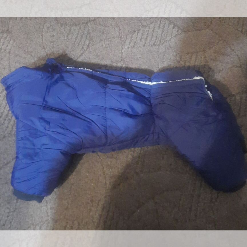 Зимний комбинезон для средней собаки