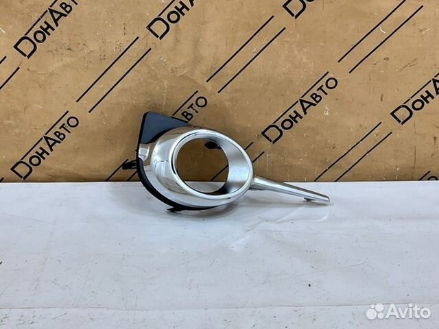 Окантовка птф правая Toyota Rav4 30 купить в Москве TOYOTA 5203042010 ...