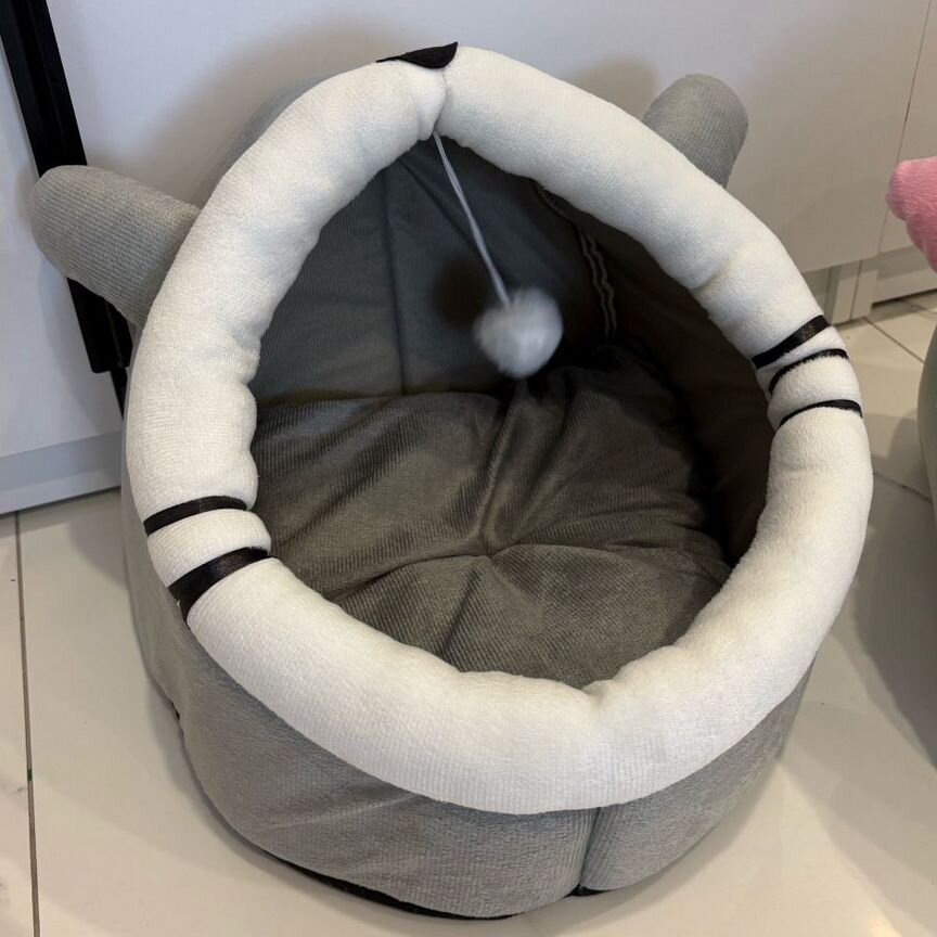 Лежанка для кошек