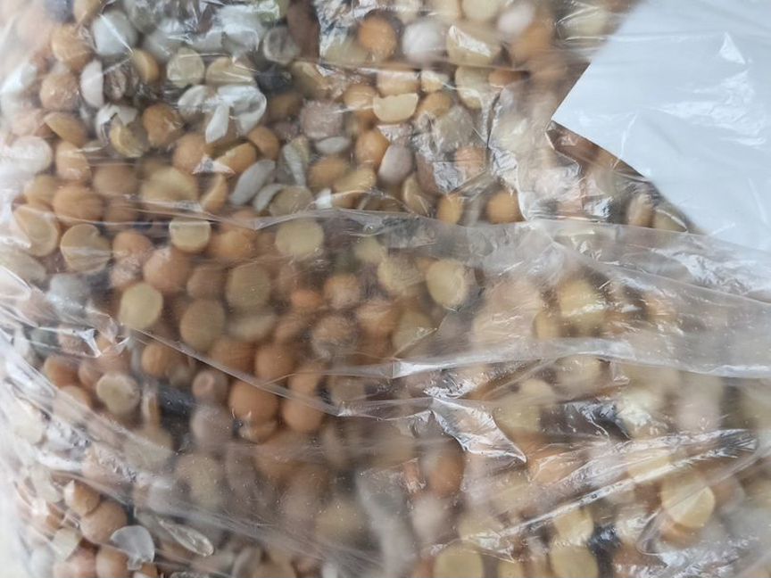 Продаю половинки гороха