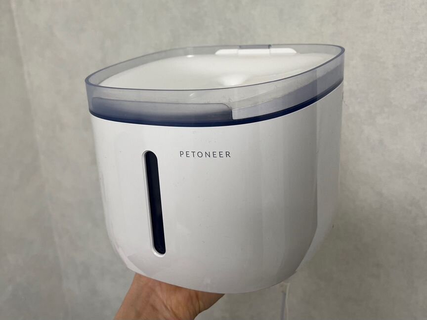 Автопоилка для животных Petoneer Fresco Mini Plus