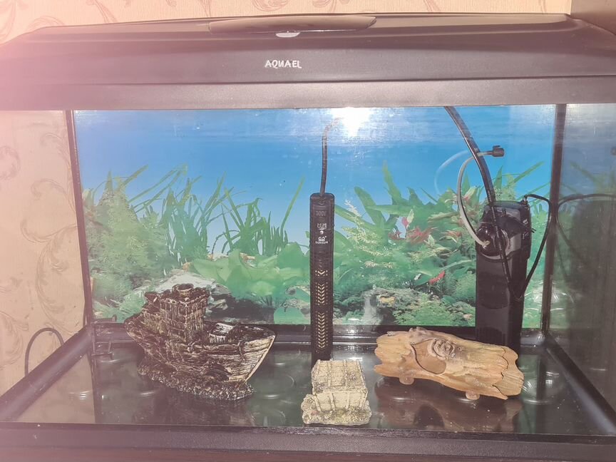 Продам аквариум для рыбок