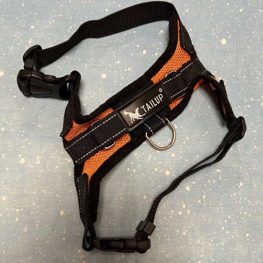 Шлейка для собаки