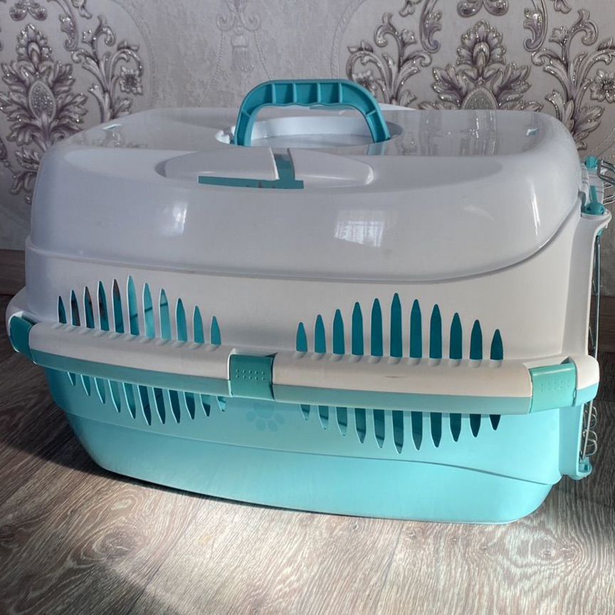 Переноска для животных пластиковая