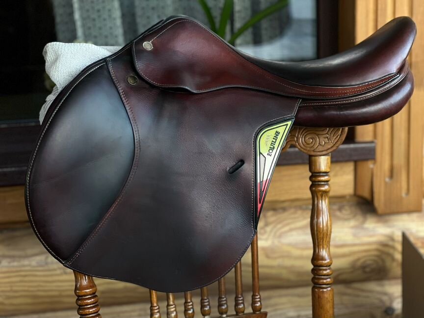 Седло конкурное Equiline