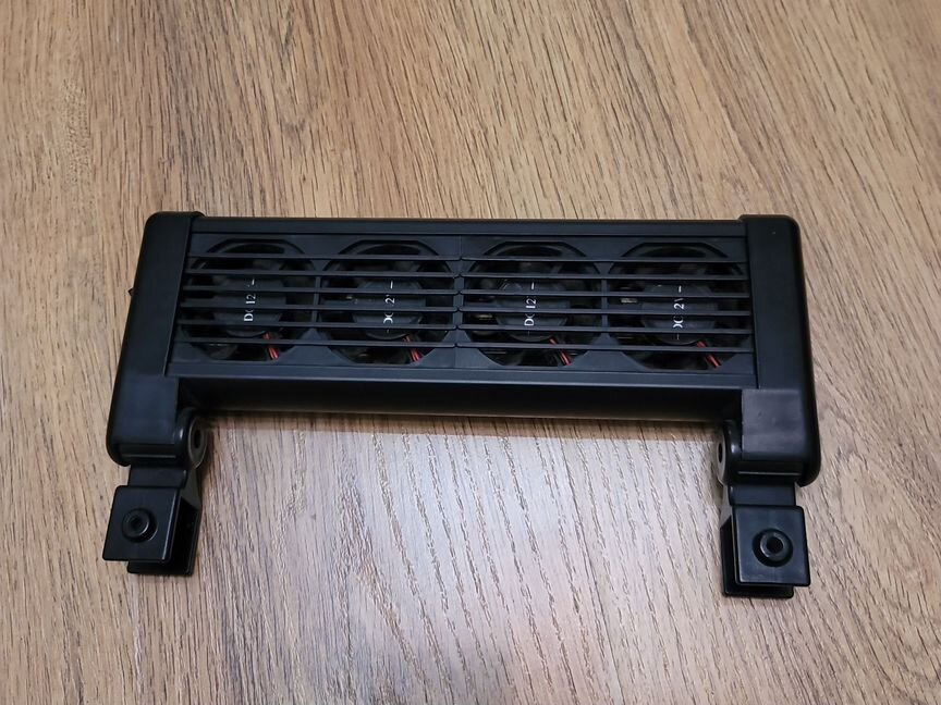 Аквариумный вентилятор