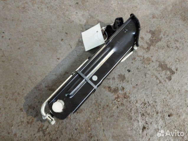 Домкрат Volkswagen Passat B7 caxa 2013 купить в Краснодаре VOLKSWAGEN ...