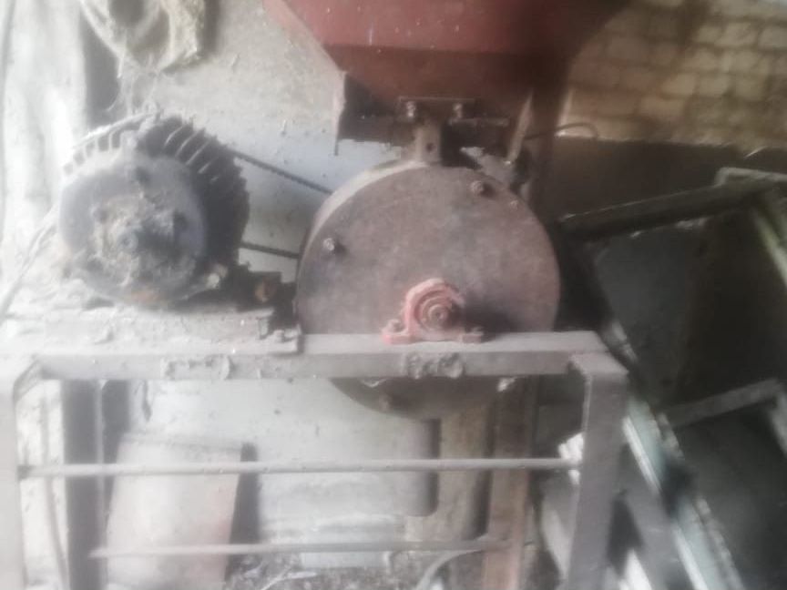 Дробилка для зерна бу