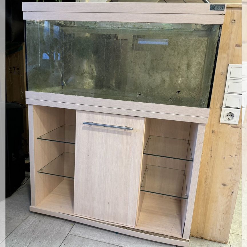 Аквариум с тумбой