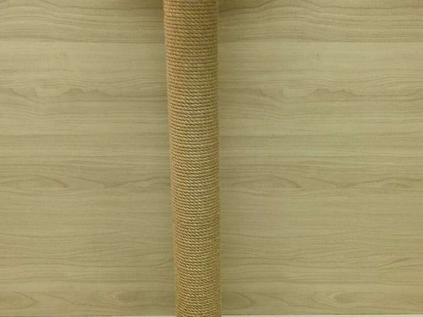 Когтеточка с двумя полками (высота 1 метр)