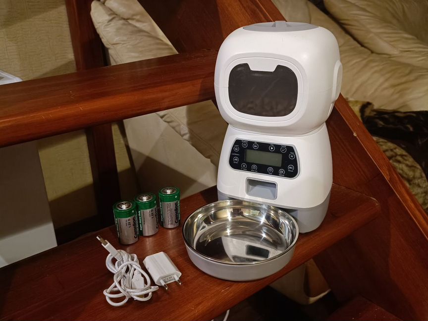 Кормушка для кошек автоматическая Эльф 3,5L