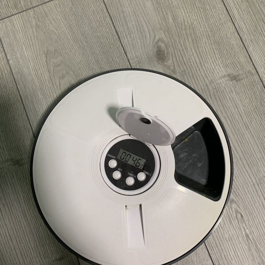 Автокормушка для кошек с таймером