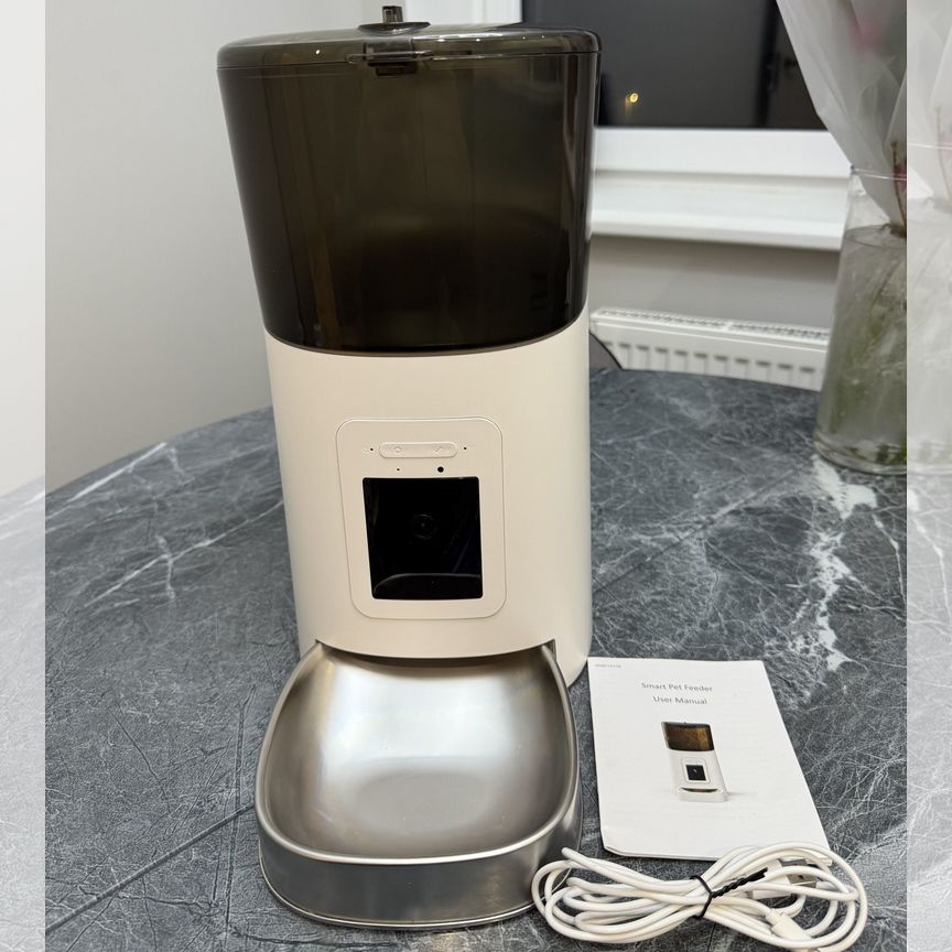 Автоматическая кормушка PetsBurg P003 с камерой