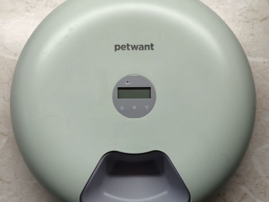 Автоматическая кормушка Petwant А6 на запчасти
