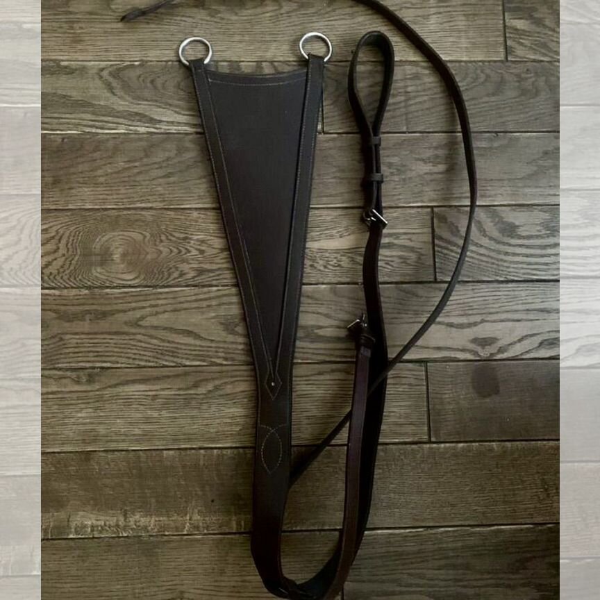 Мартингал для лошади