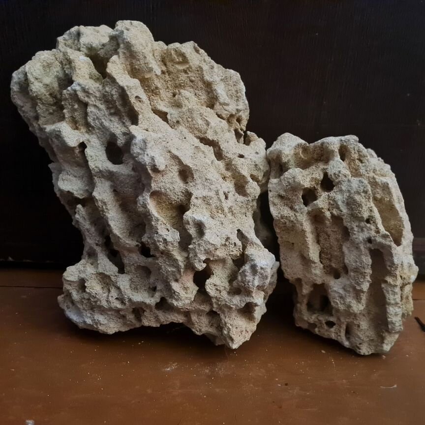 Грот в аквариум