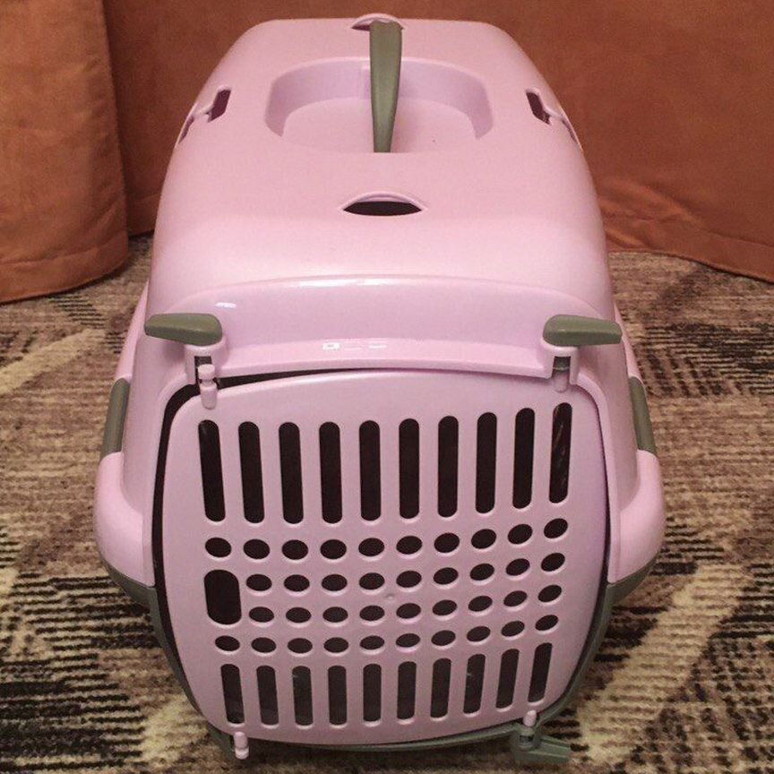 Переноска для кошек и мелких собак