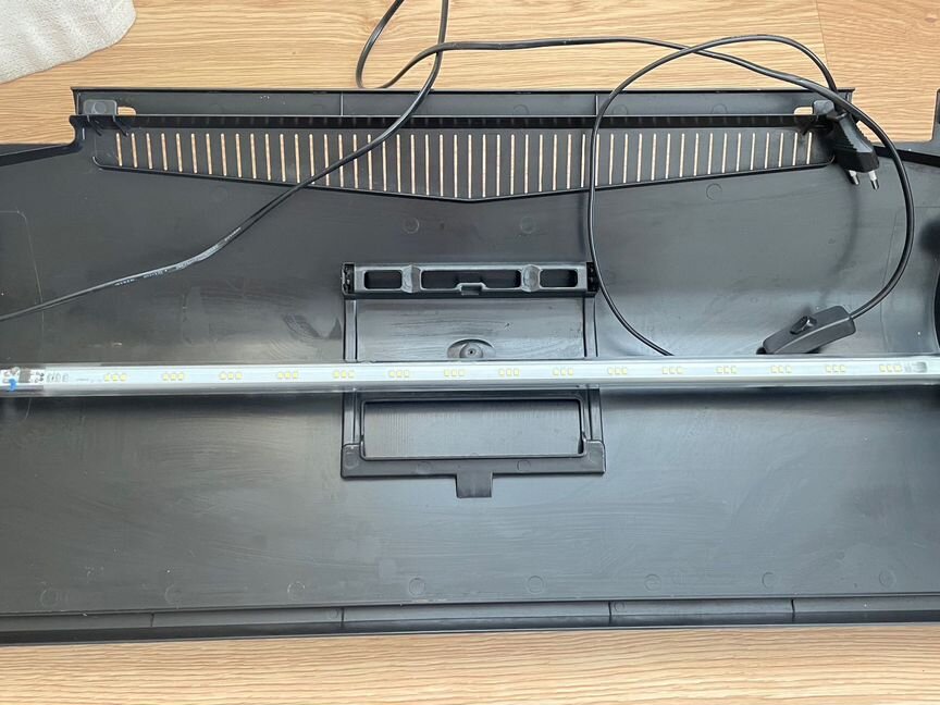 Крышка + лампа для аквариума Aquellle