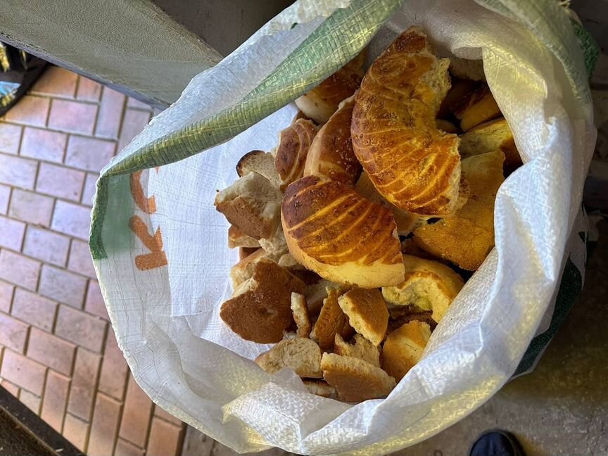 Хлеб сушёный для животных (корм для скота)