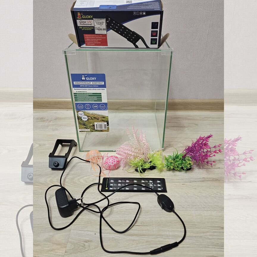 Аквариум 31л   uv светильник gloxy
