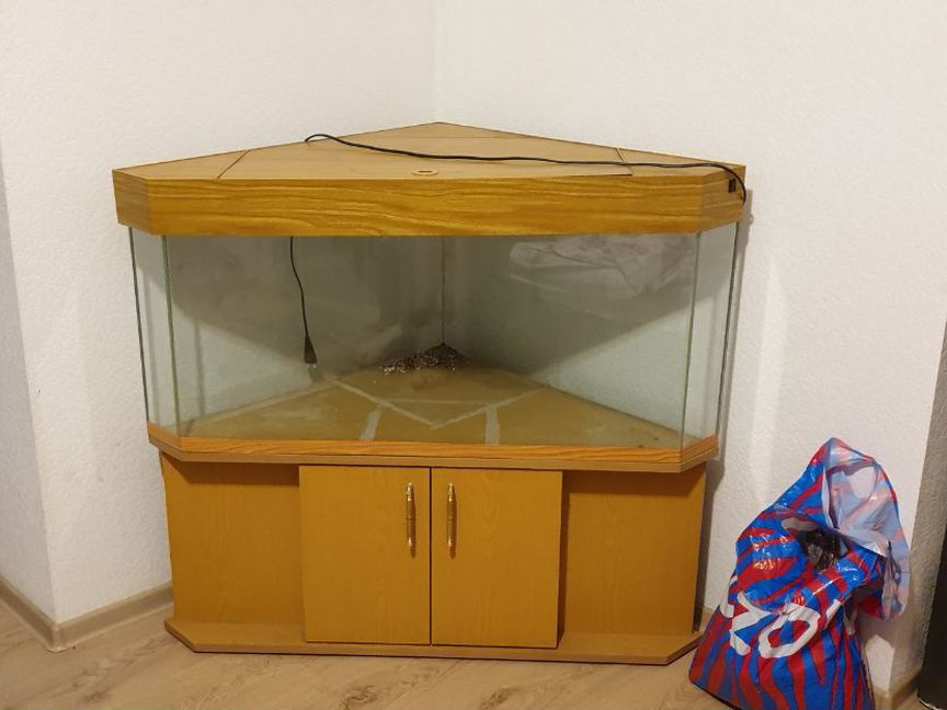 Аквариум на 160 литрво угловой