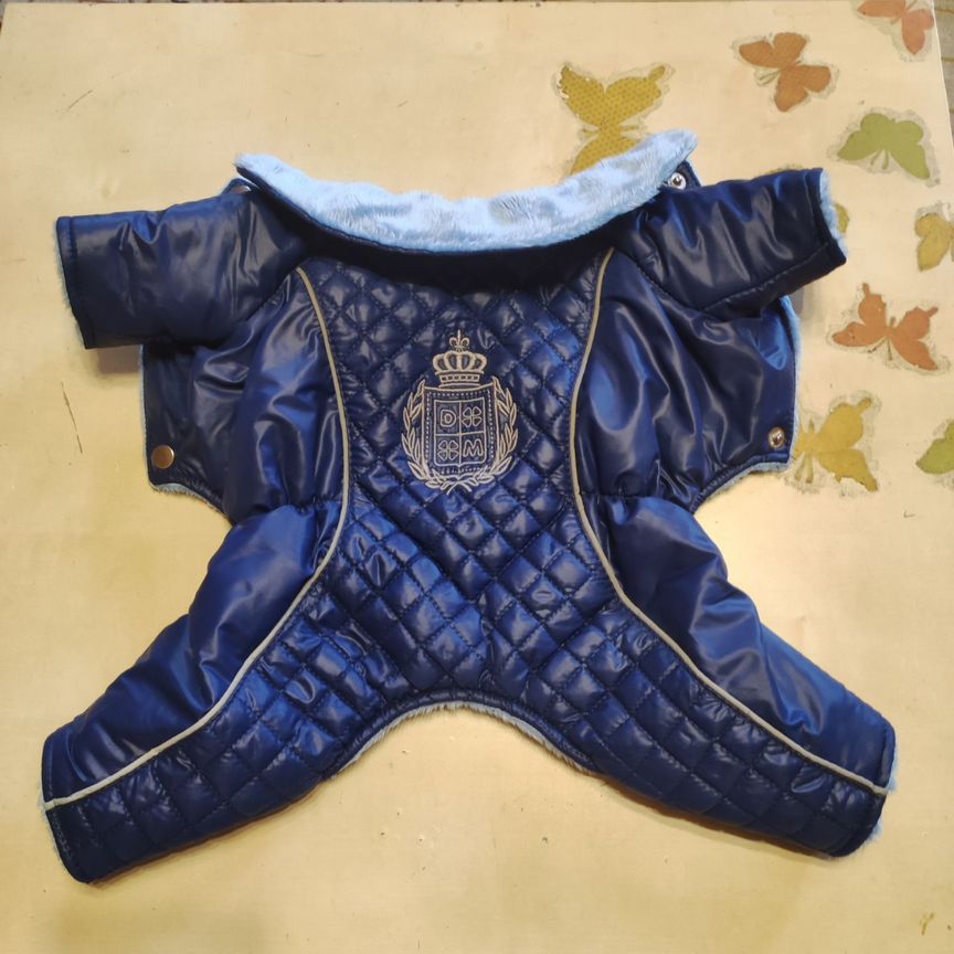 Комбинезон для маленькой собаки