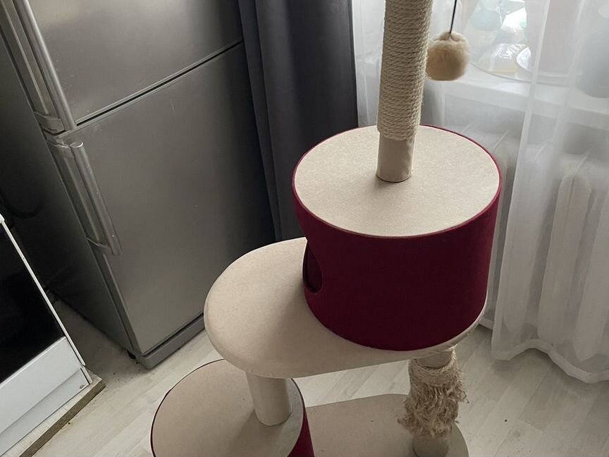 Домик для кошки с когтеточкой