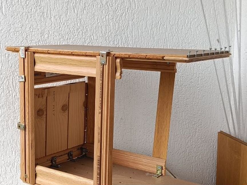 Кормушка для птиц из дерева