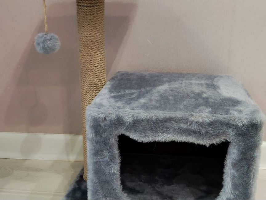 Домик для кошки с когтеточкой новый