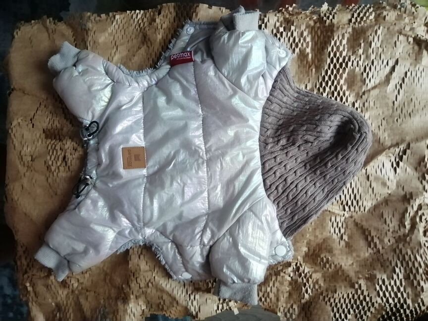 Комбинезоны,свитера для маленьких собак