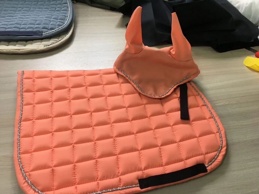 Комплект персиковый вальтрап + ушки