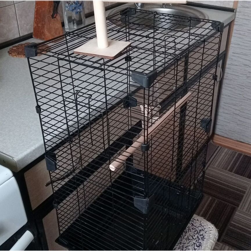 Клетка для погугаев