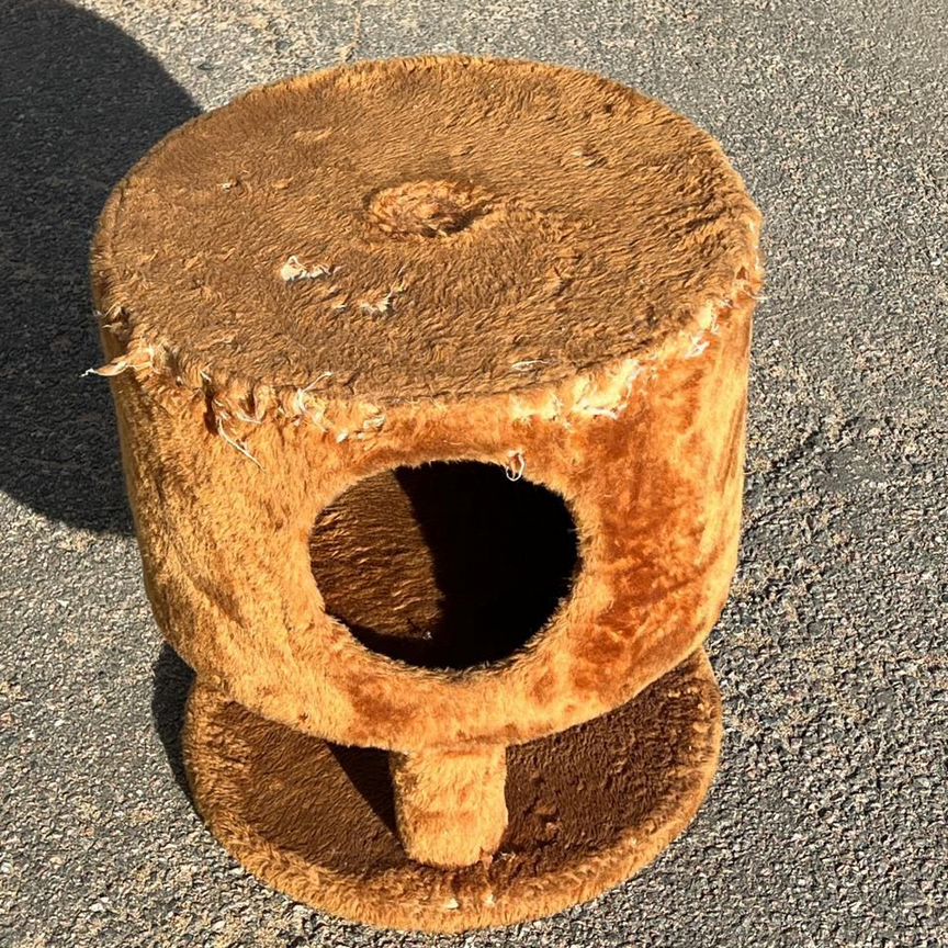 Когтеточка/домик для кошек