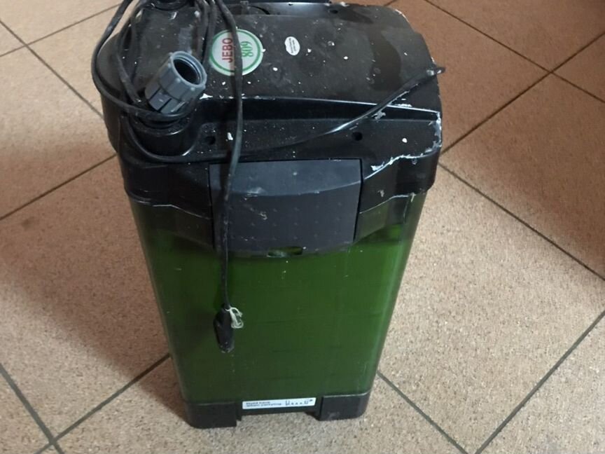 Фильтр для аквариума внешний б. У