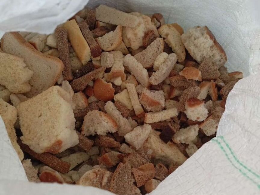 Сухари хлебные, для животных