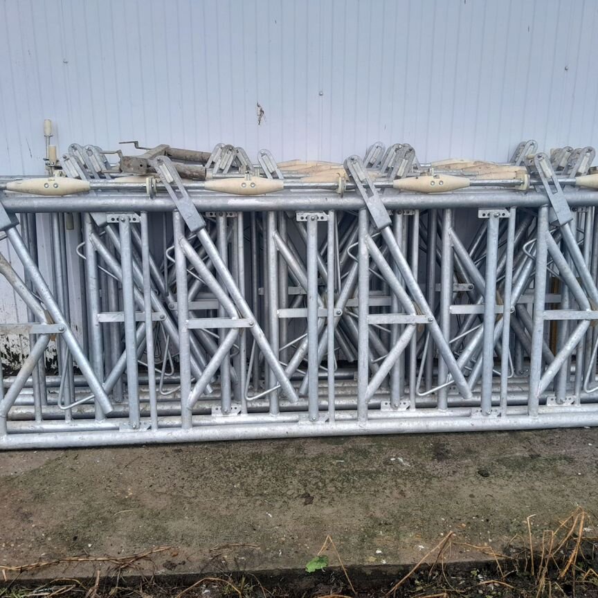 Хедлок для крс