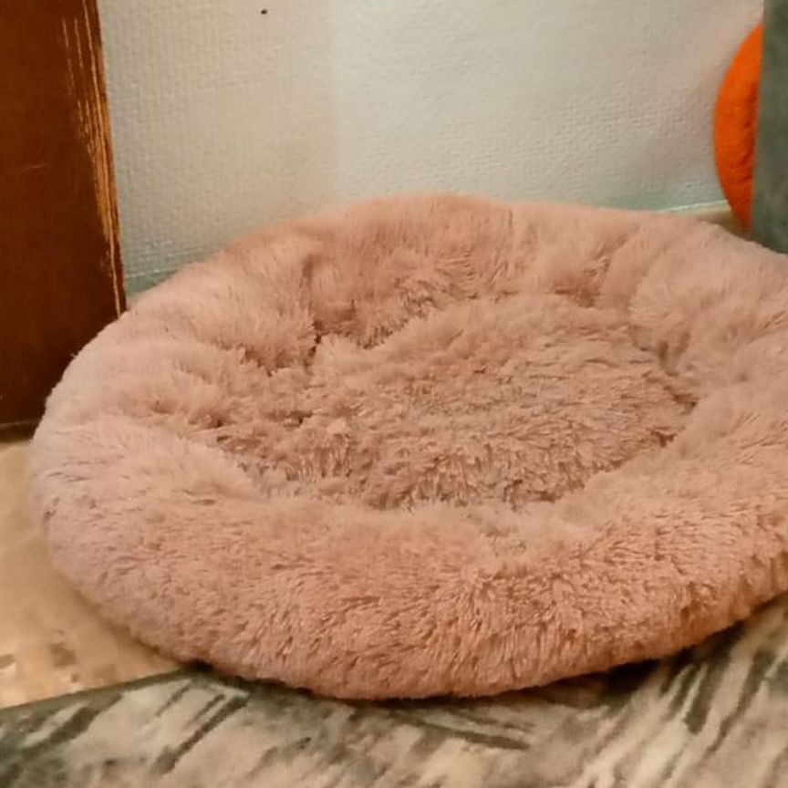 Лежанка для собак