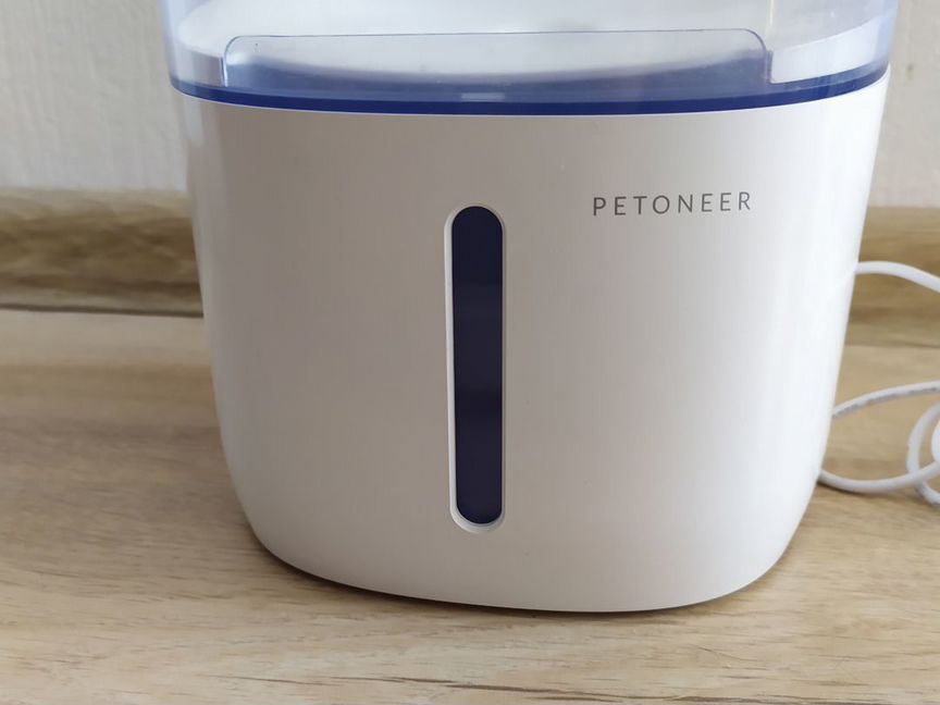 Умная поилка-фонтан Petoneer Fresco mini plus