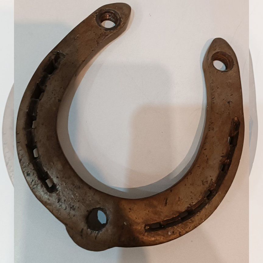 Подкова для лошади