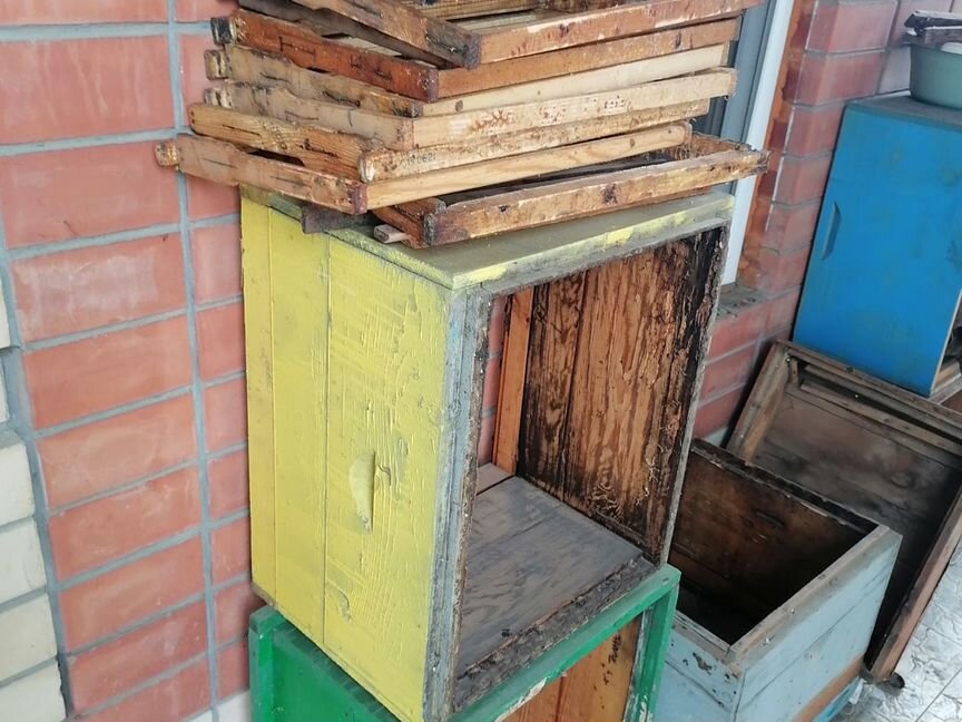 Продам ульи для пчел бу