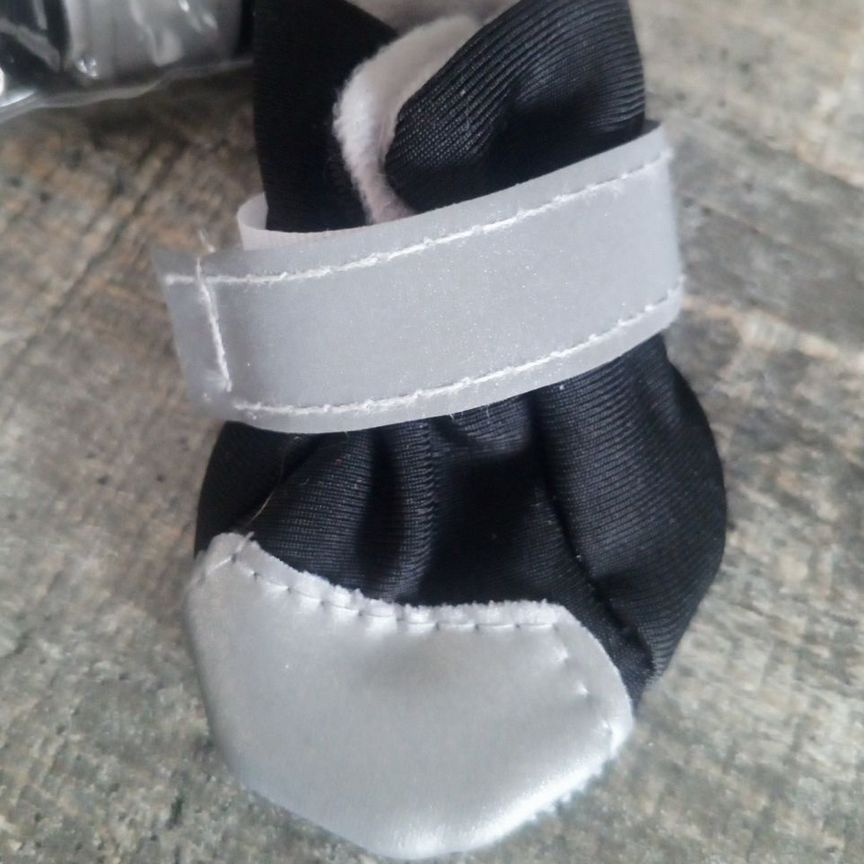 Обувь для маленьких собак