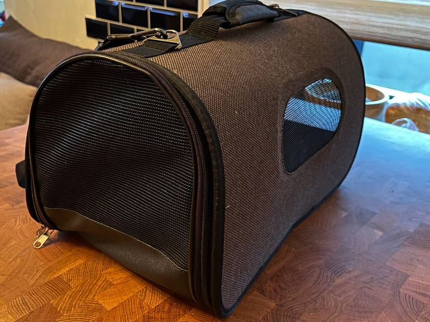 Сумка-переноска 40.5х24х24 коричневая