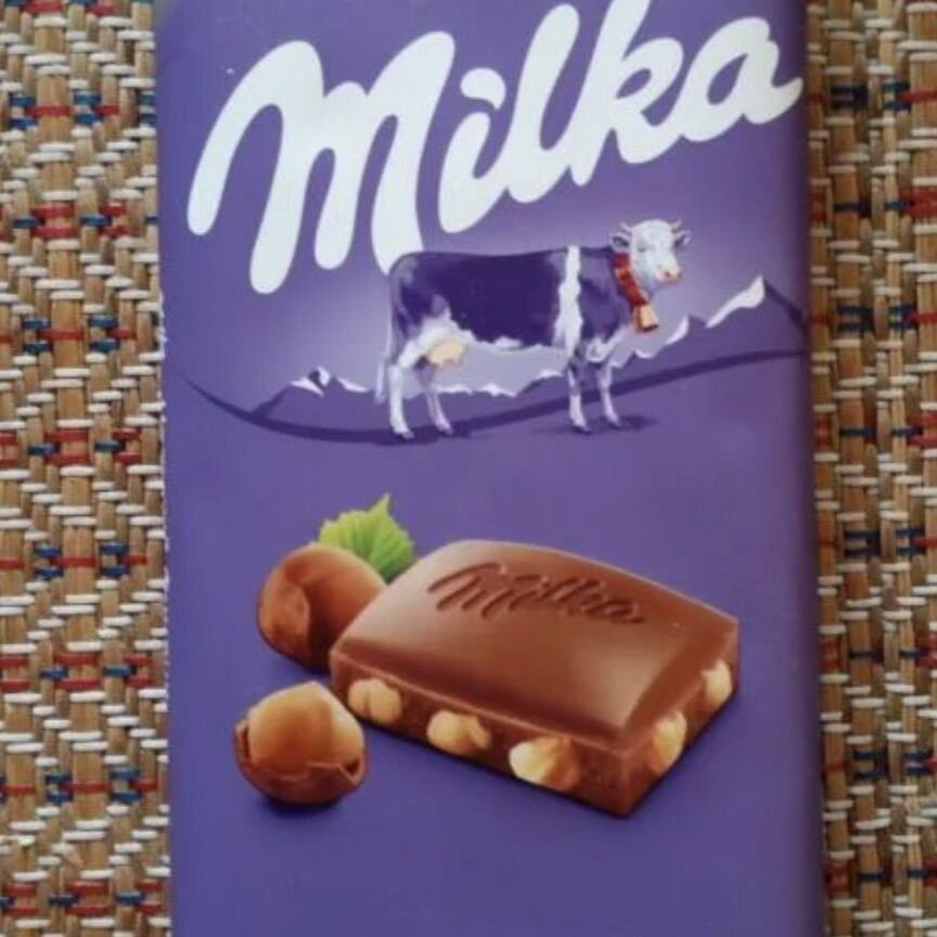 Шоколад Milka молочный и Шоколад Milka с орехом