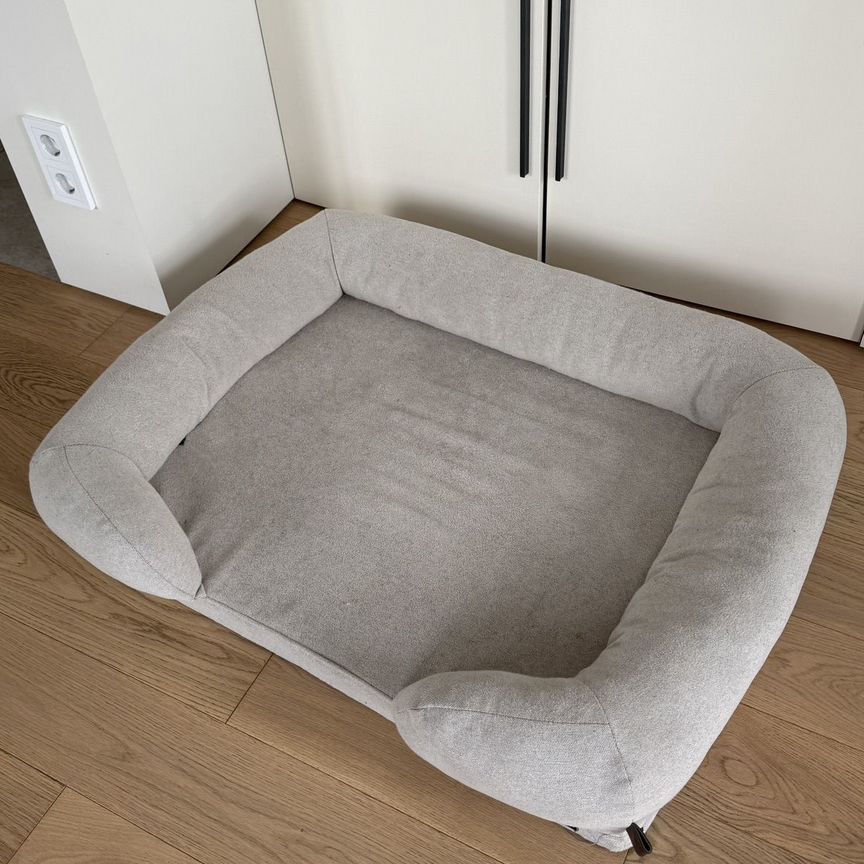 Лежанка для собак большая